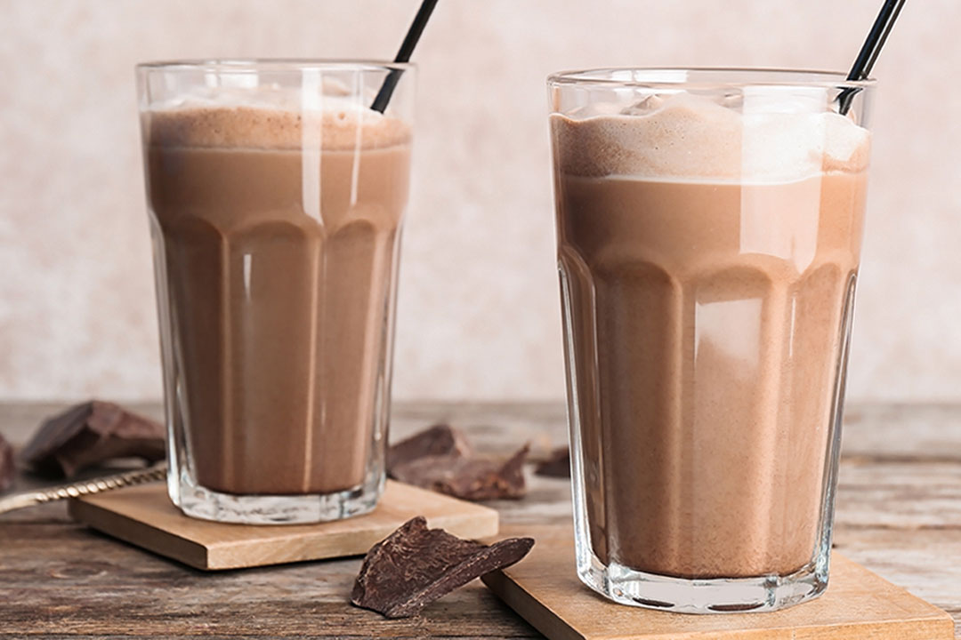 An Easy, Dairy Free Shake Recipe That's Simply Irresistible ...